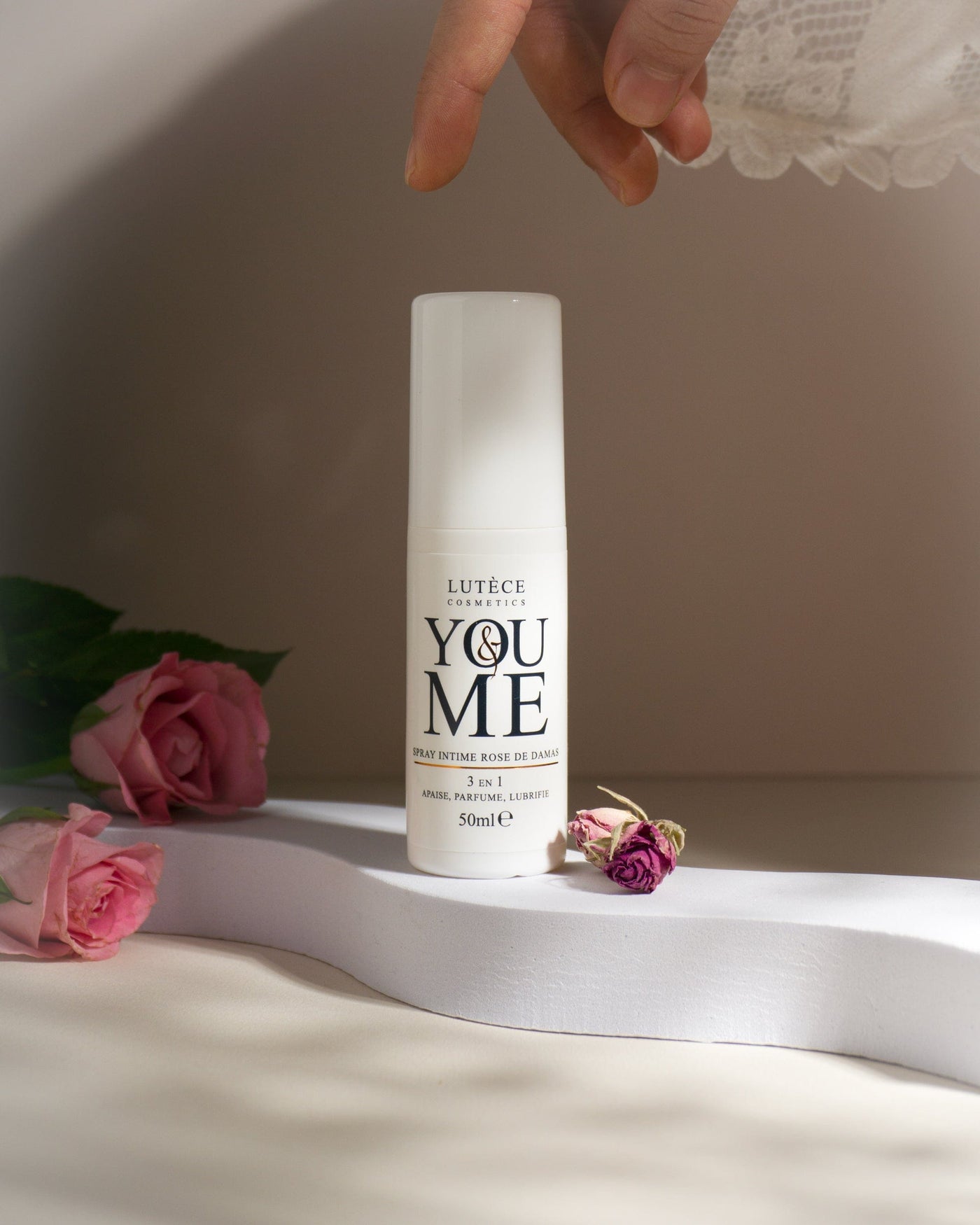 You&Me Spray Intime Mixte – Rose de Damas 3 en 1 – LuteceCosmetics